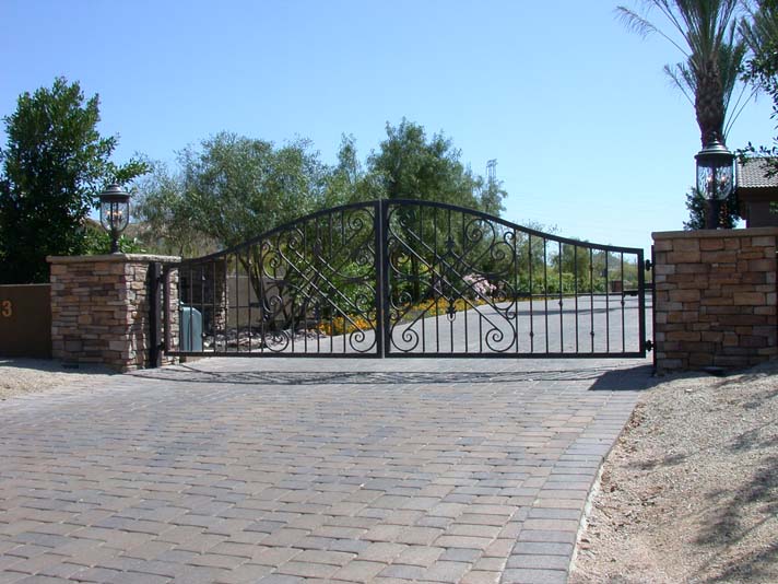 GALLERY - GRAND ENTRY GATES - Freiteg Custom Iron