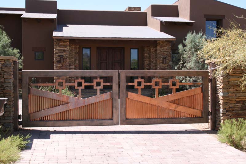 GALLERY - GRAND ENTRY GATES - Freiteg Custom Iron