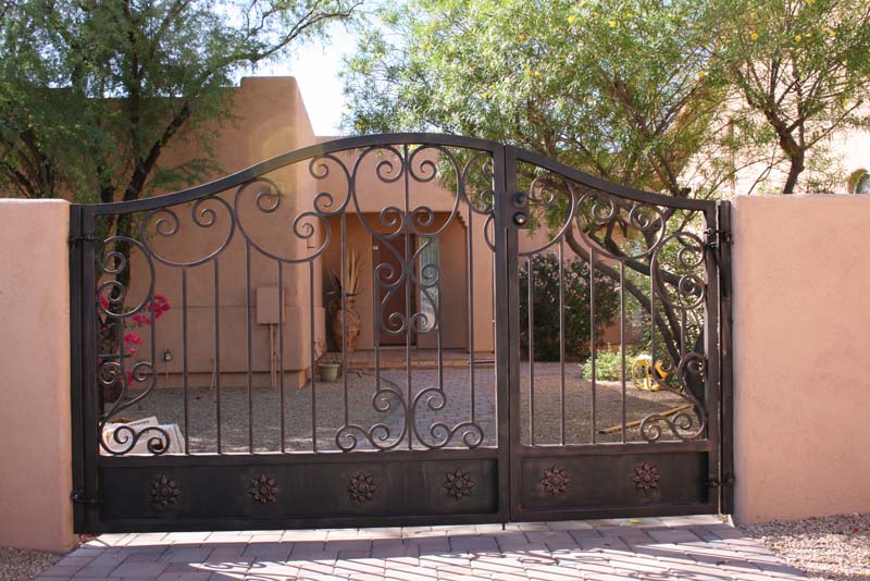GALLERY - GRAND ENTRY GATES - Freiteg Custom Iron
